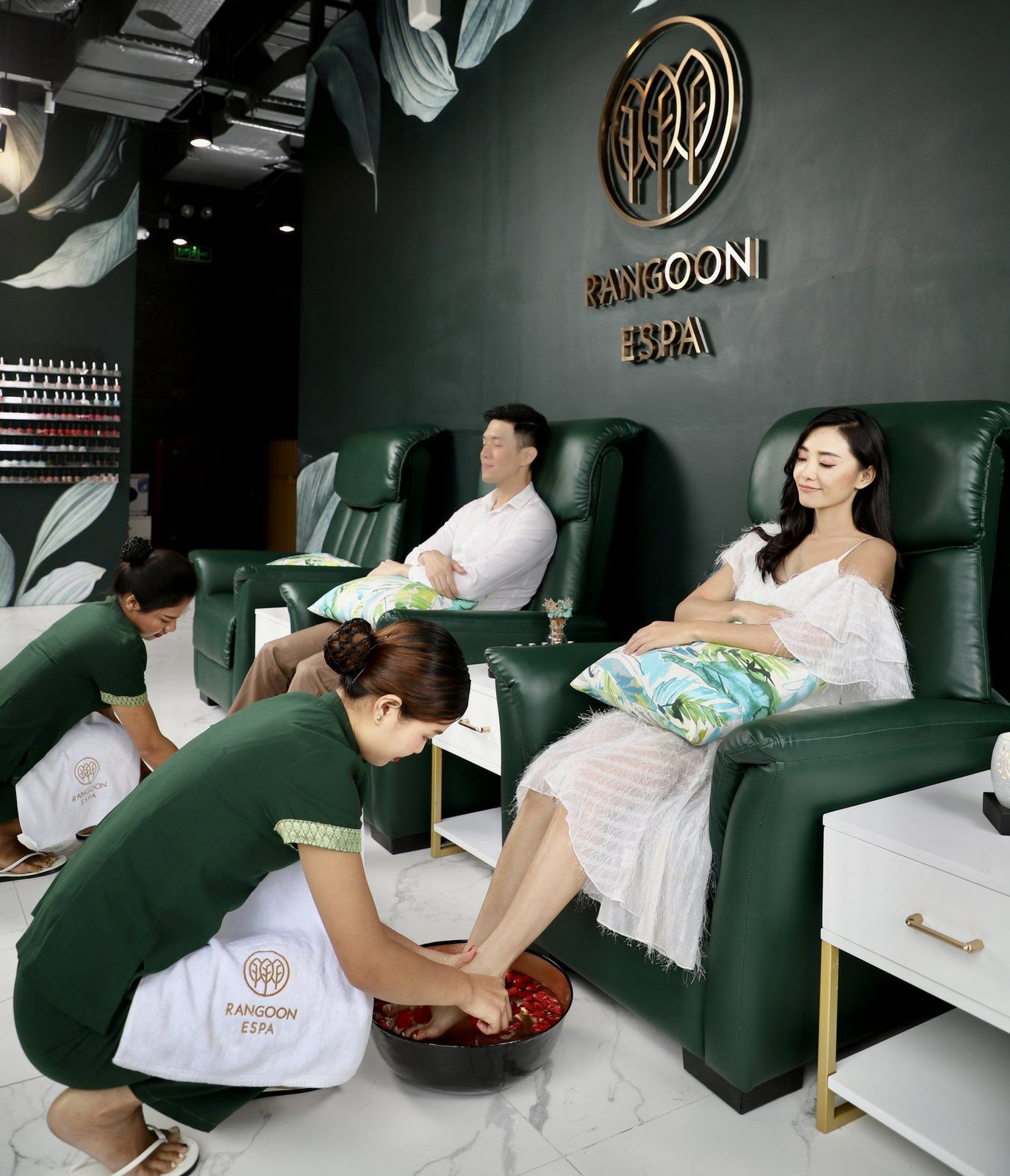 The Central Boulevard - Rangoon Espa